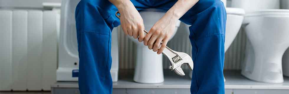 What are the signs of a leaking toilet? How to resolve